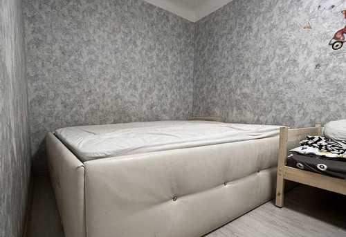 Кровать двухспальная бу 160*200