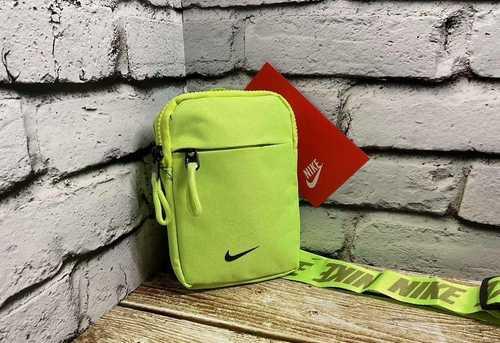 Сумка Nike Sportswear Essentials Зелëная