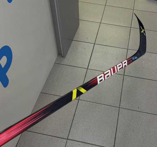 Клюшка хоккейная bauer vapor S23 grip JR юниорская