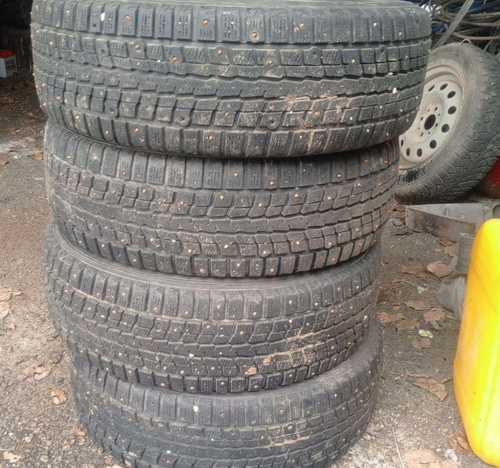 Dunlop SP Winter Ice 01 205/60 R16 32V