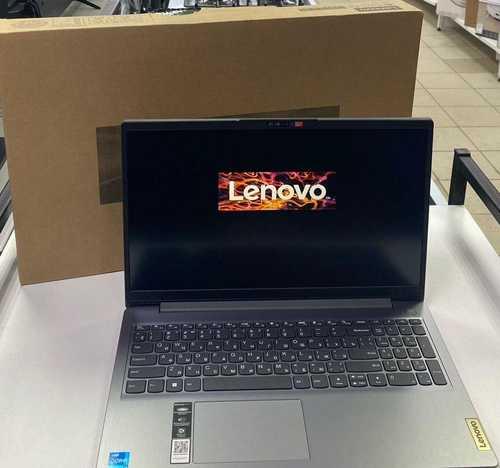 15.6" Ноутбук Lenovo i3-1215U IPS