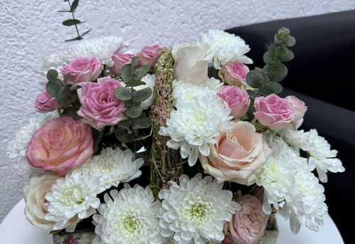 Цветы в корзине букеты цветов с доставкой