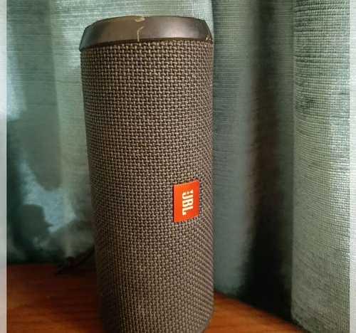 Колонка JBL flip 3 нерабочая