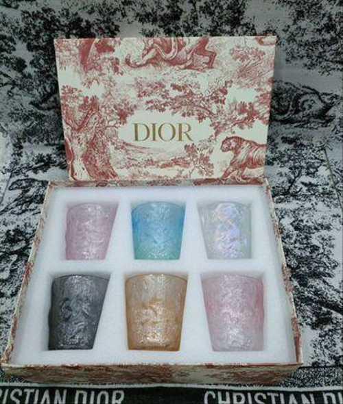 Набор разноцветных стаканов Dior