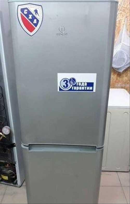 Холодильник Indesit FullNoFrost серебро