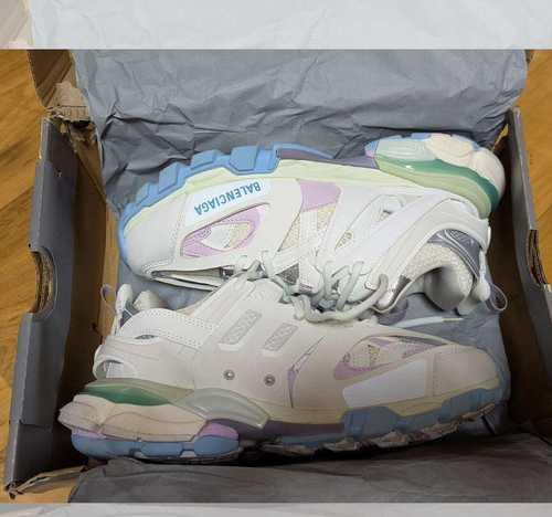 Balenciaga track 1 white