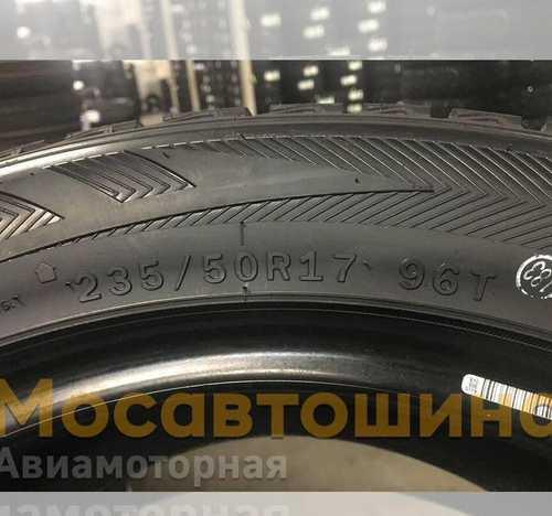 LingLong Green-Max Winter Ice I-15 SUV 235/50 R17 96T