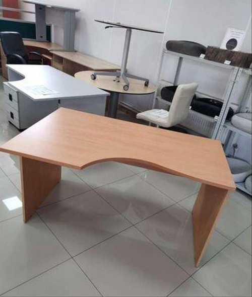 Стол,стол эргономичный,стол компьютерный