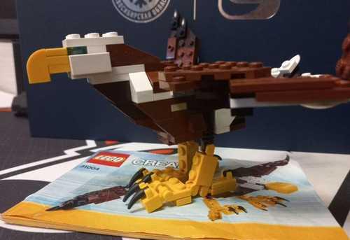 Lego creator 31004