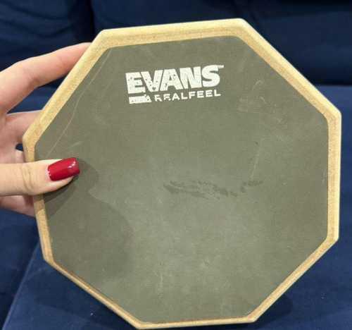 Пэд Evans