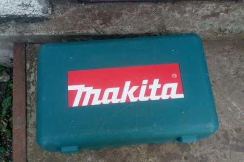 Продам ленточную пилу makita 2107f