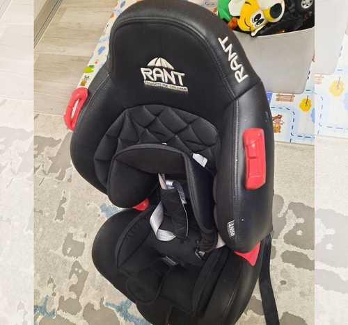 Автомобильное детское кресло с isofix