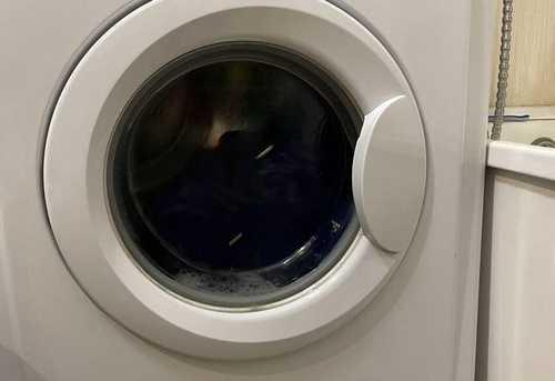 Продам стиральную машинку рабочую indesit