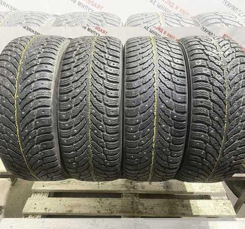 Nokian Tyres Hakkapeliitta 9 215/55 R17 94M