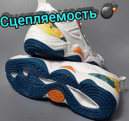 Кроссовки мужские волейбольные mizuno 46 размер