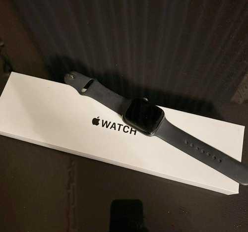 Смарт часы apple watch se