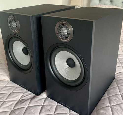 Колонки Bowers & Wilkins 606 S2