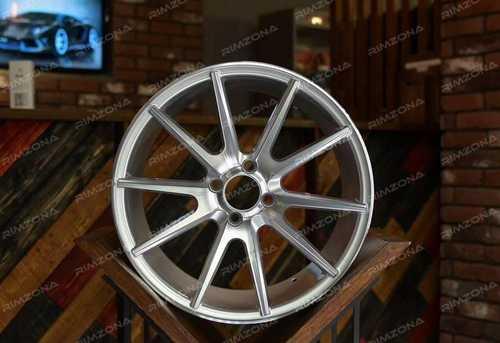 Литой диск в стиле vossen R17 4x100