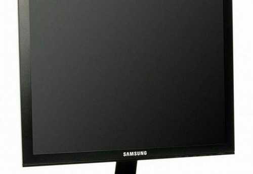 Монитор 19" Samsung E1920NR