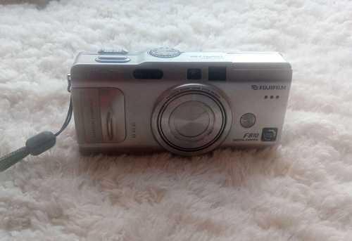 Компактный фотоаппарат fujifilm F810