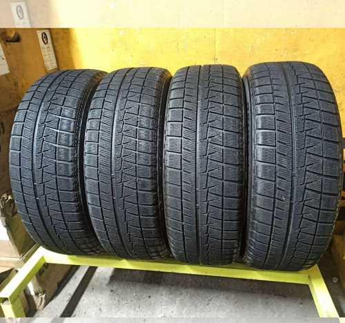 Bridgestone Blizzak Revo GZ 225/60 R17