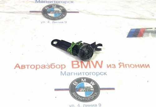 Пищалка в зеркало правая Bmw X5 E53 M54B30 2002