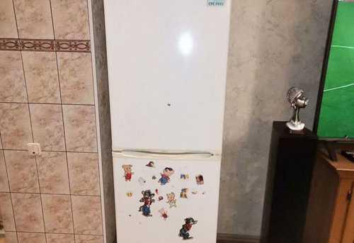 Холодильник бу Стинол
