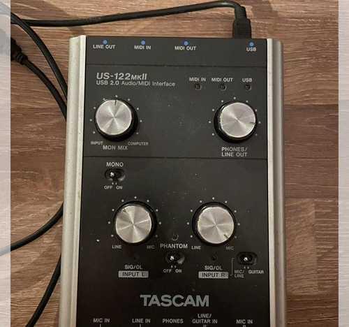Аудиоинтерфейс Tascam US-122mk2