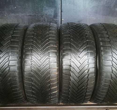 Michelin Alpin 6 215/60 R16