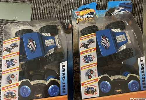 Машинка Hot Wheels Monster Trucks Bone Shaker