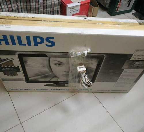 32" Телевизор Philips 32PFL3605