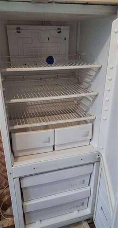 Холодильник бу позис