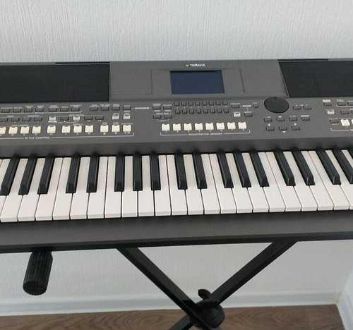 Синтезатор yamaha psr s 670