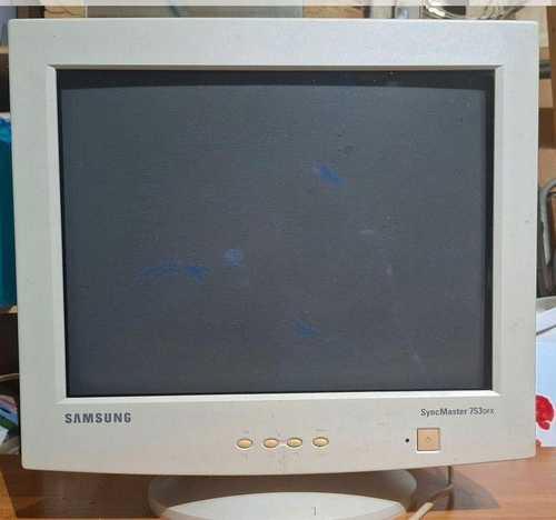 Монитор Samsung SyncMaster 753DFX