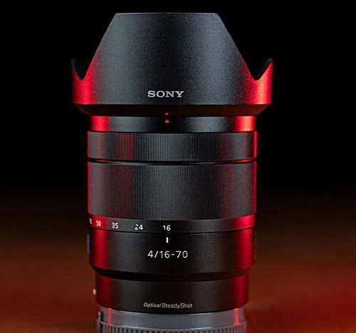 Sony Zeiss Vario Tessar 16-70 F/4 OSS