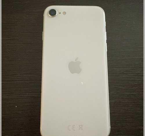 iPhone SE, 128 ГБ