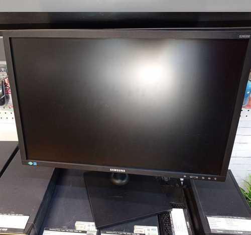 Монитор Samsung S24E650DW 24" (61 см)