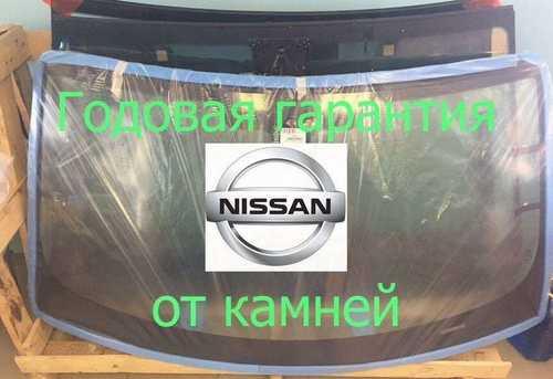 Лобовое стекло Nissan Navara замена за час
