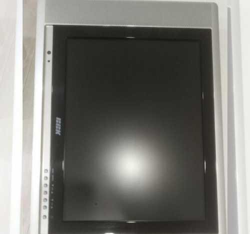 Телевизор bbk LCD 15