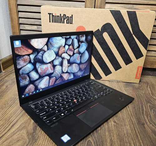 Thinkpad X1 Carbon G7 i7 8665u/16/256/touch