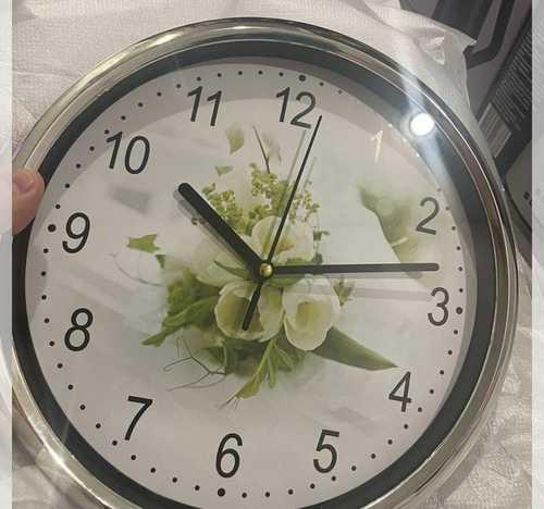 Часы настенные новые