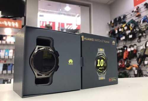 Часы Huawei Watch GT Runner
