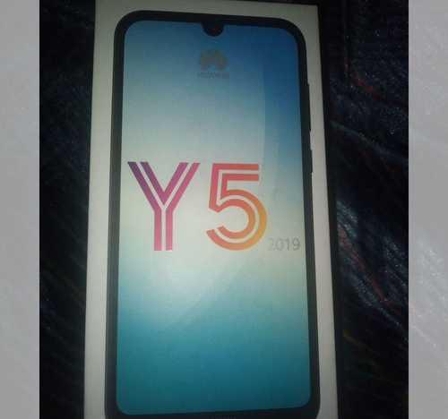 HUAWEI Y5 (2019), 2/32 ГБ