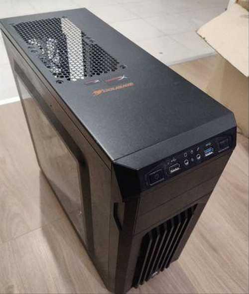 Компьютерный корпус Corsair spec-01