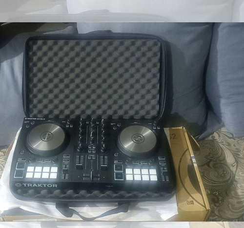 Dj контроллер traktor s2 mk3