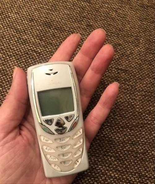 Телефон Nokia 8310