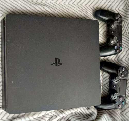 Sony playstation 4 slim