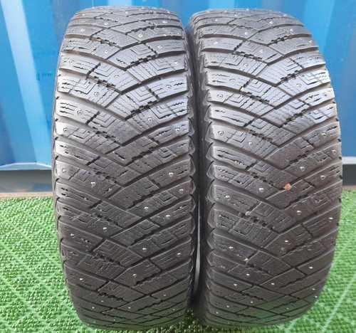 Goodyear Ultragrip Ice Arctic 215/60 R17 106T