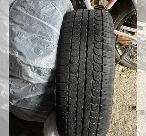 Antares Grip 20 215/55 R18 95H