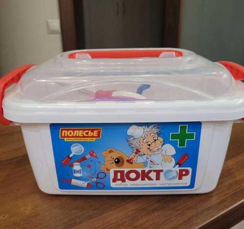 Игровой набор Доктор в коробке полесье